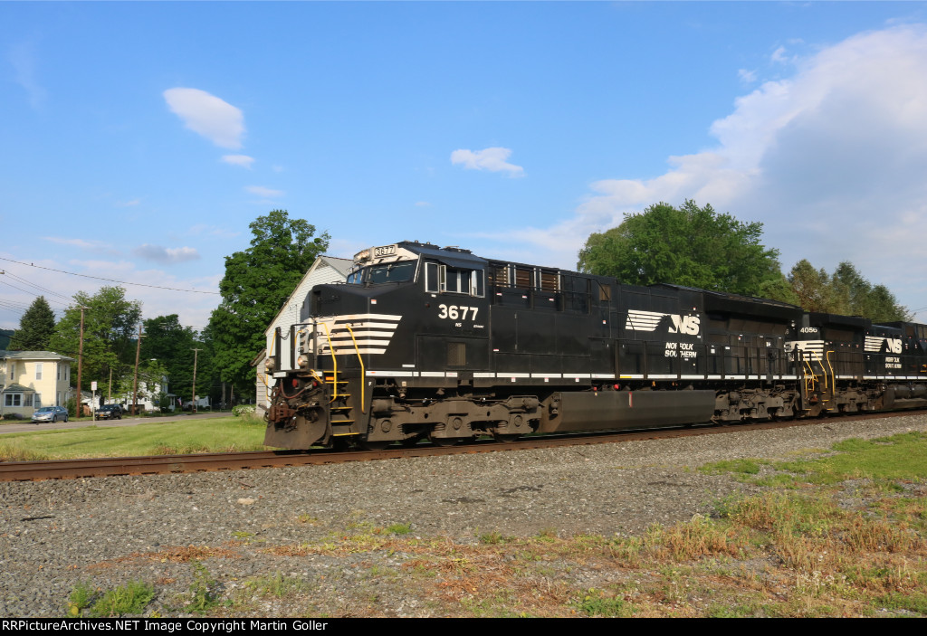 NS 3677 with Manifest